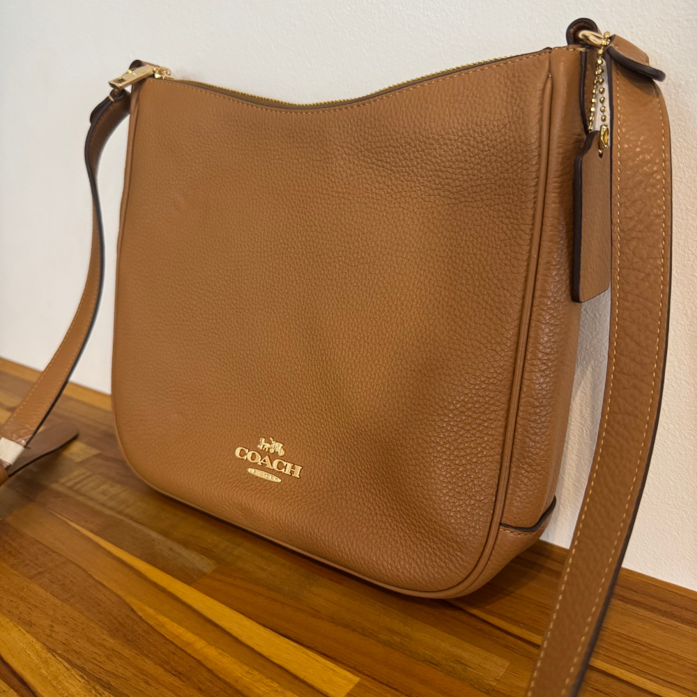 Coach Ellie File Light Saddle - A SUA BOLSA FAVORITA