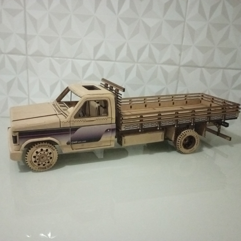 Caminhão D40 - Plano de Corte laser CDR DXF PDF SVG - Big Boss Miniaturas