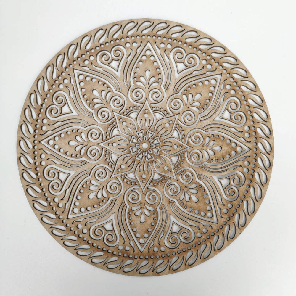 Mandala MDF modelo 01 - Crialaser