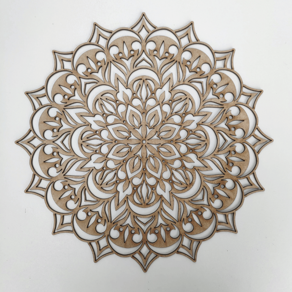 Mandala MDF modelo 31 - Crialaser