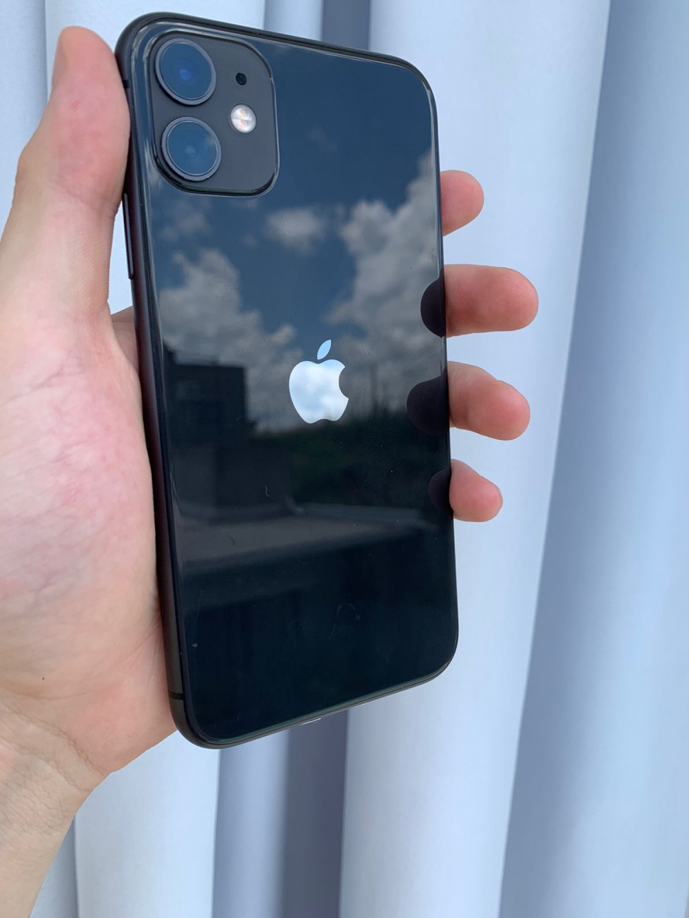 iPhone 11 64GB Seminovo Grade A - Dark - Rei Dos Dones