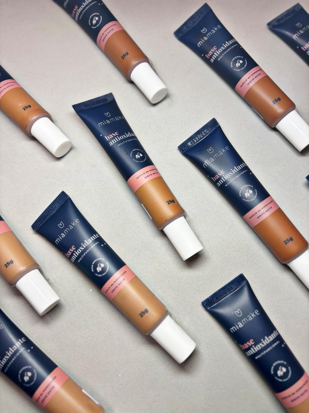 Base Mia Make - Elegance