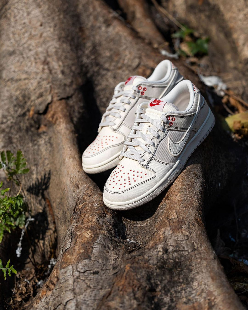 Nike Dunk Low Light Orewood Brown: Tênis clássico com um toque moderno ...