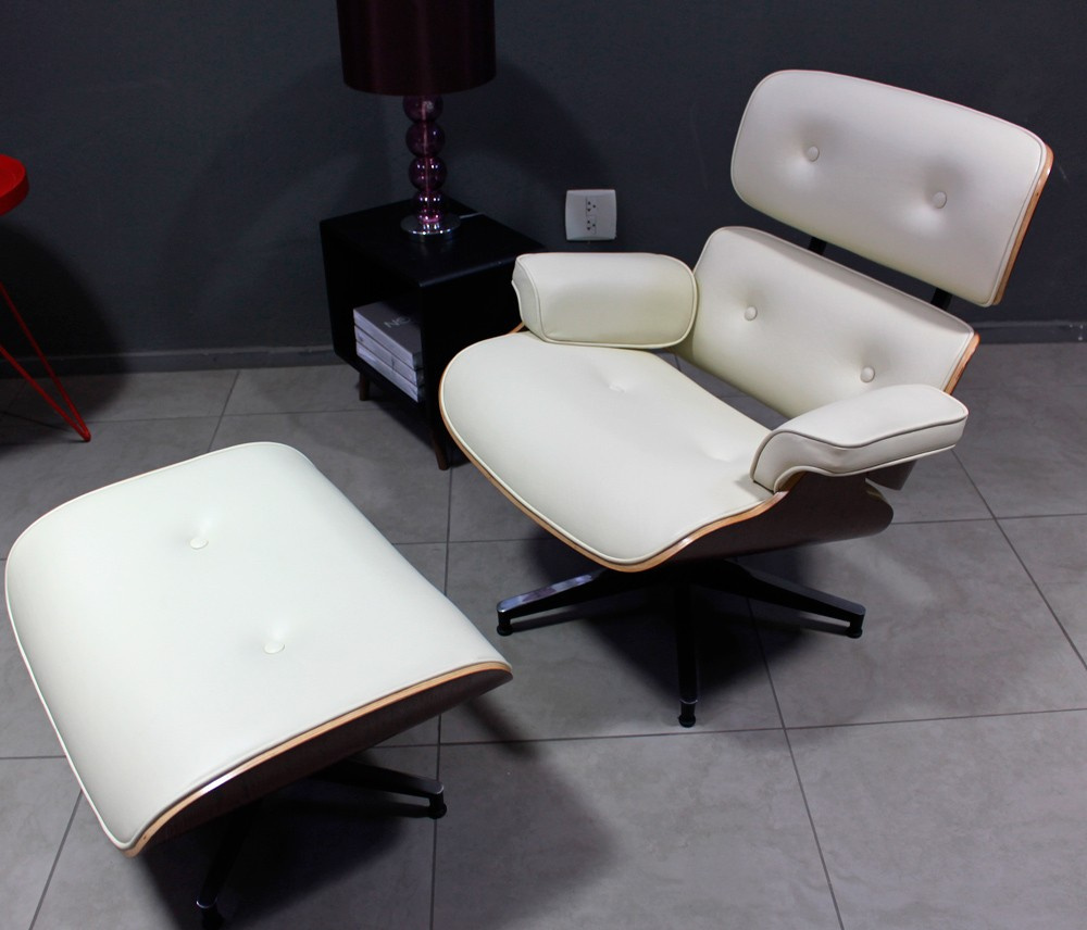 Poltrona e Puff Charles Eames - Madeira Jacarandá - Essência Móveis de Design