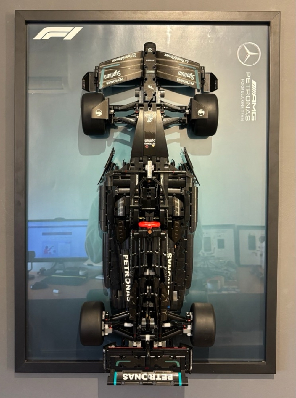 Quadro de Lego Mercedes F1 - Formula Frame Co.