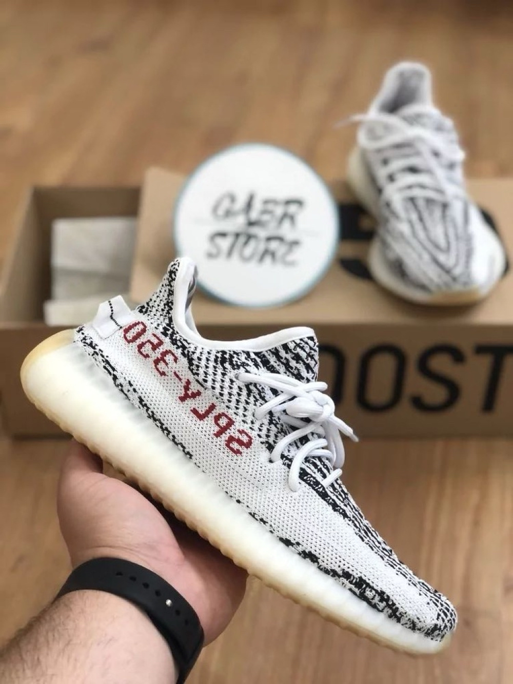 YEEZY BOOST 350 - GABRSTORE