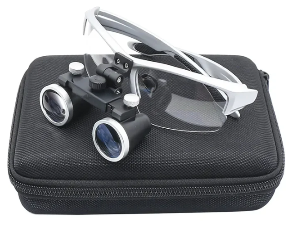 Lupa Binocular Profissional 2.5x e 3.5x Innovmed - Innovmed - Inovação ...