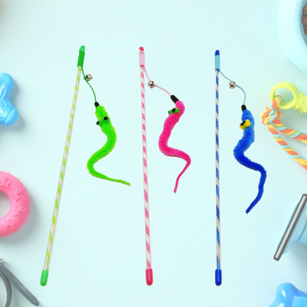 BRINQUEDO VARINHA PARA GATO NAPI V08 COM GUIZO E PELUCIA 40CM - Kão e Gatto