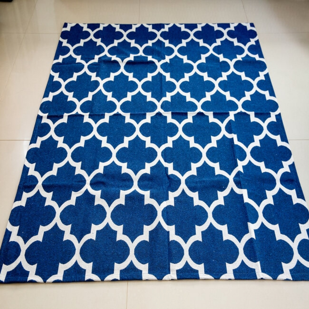 TAPETE ANTIDERRAPANTE 1,00 x 1,40 mts MEDALHAO AZUL - Mari Decorações ...