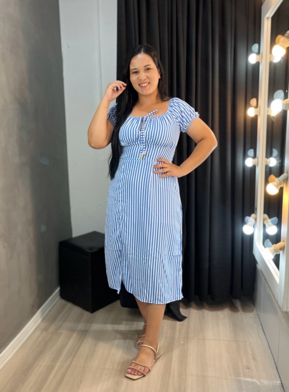 isabel cor azul - Modéstia