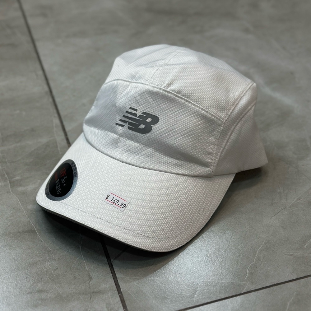 Boné New Balance Performance - O Plug dos Caps
