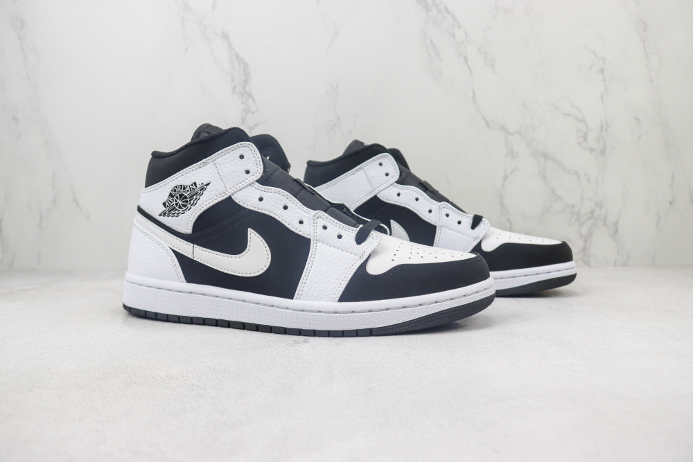 Nike Air Jordan AJ1 Mid AJ1 (Preto e Branco) - Estilo Clássico e Confo - Perfect Rp