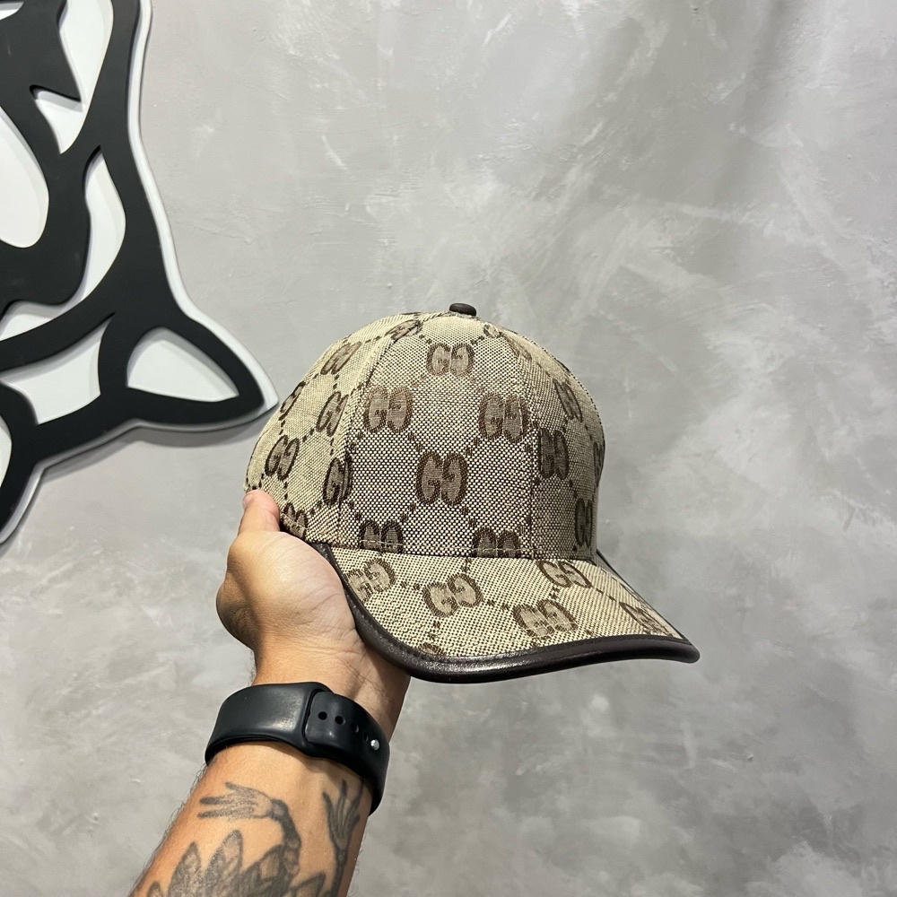 Boné Gucci Monogram GG ( Bege ) - PIT IMPORT