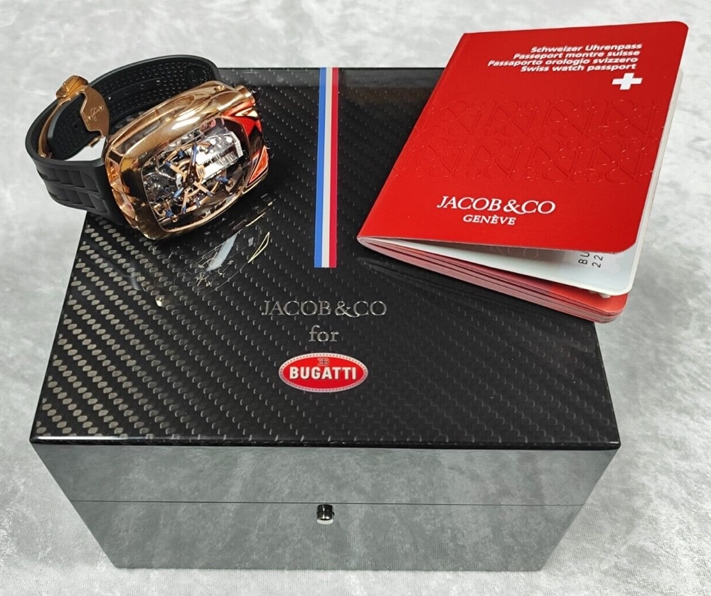 JACOB & CO BUGATTI CHIRON COM CAIXA - Jewel e Watch