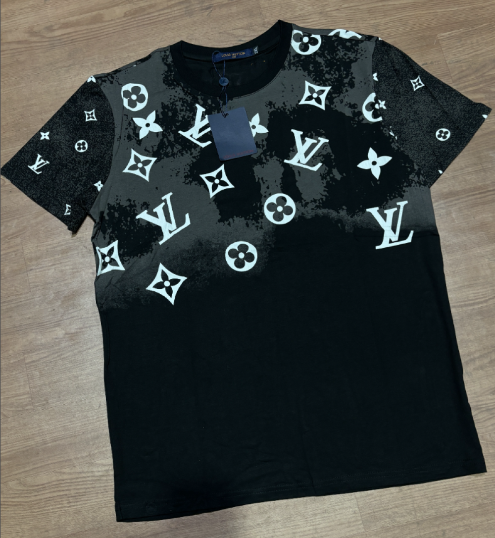 Camiseta Louis Vuitton Black - ZANON STYLES