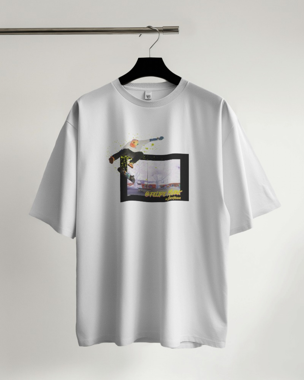 Camisa Oversized "HeelFlip Maverick" - Branca - Sk8ers